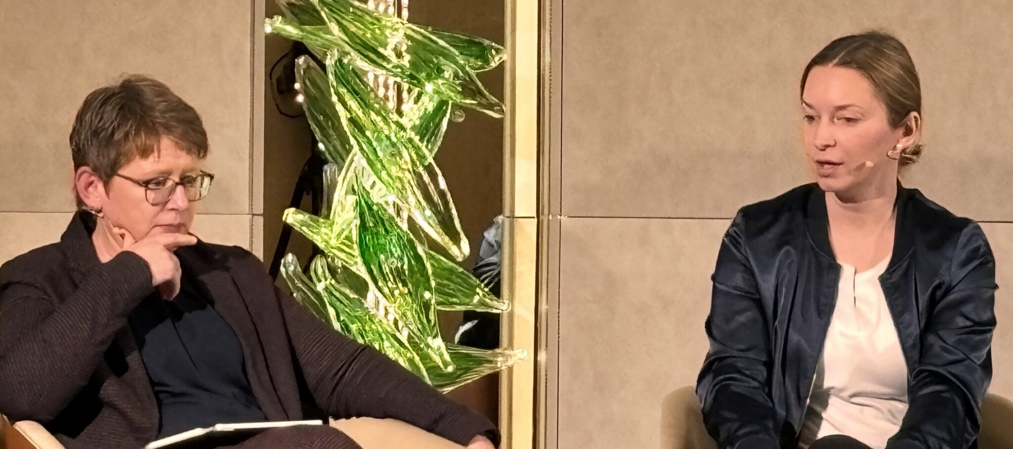 Von Geburtshelfern und keinen Staatsfonds … – pensions.industries